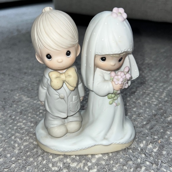 Precious Moments | Accents | Precious Moments Bride And Groom | Poshmark